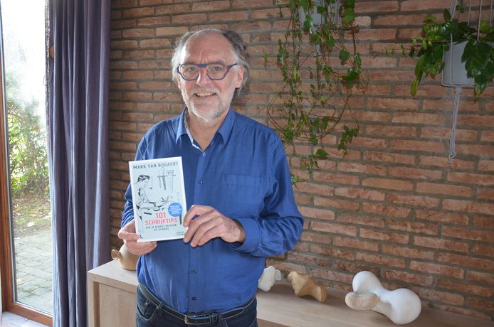 “Schrijven is praten met papier ertussen”: Mark Van Bogaert bundelt 101 ...