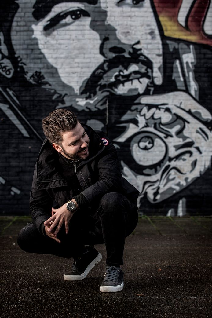 Tielse Rapper Razz gaat voor gelukkig zijn: ‘Het is een droom sinds ...