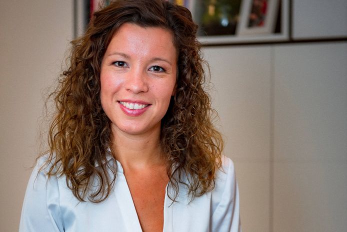 Steeds meer jonge vrouwen claimen een ‘tweede puberteit’ door te maken ...