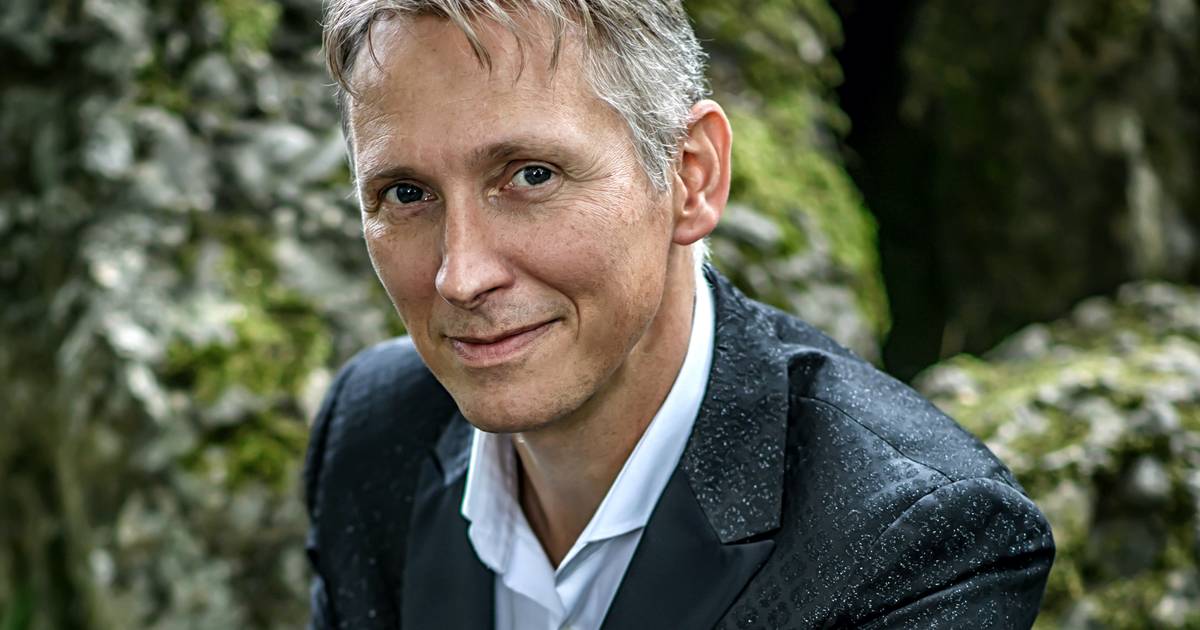 Erepoorters vieren kerst met Helmut Lotti | Roeselare | hln.be