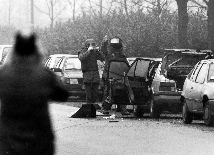 Politie stond op scherp na aanslagen, maar Eef Hoos zei ‘gefeliciteerd ...