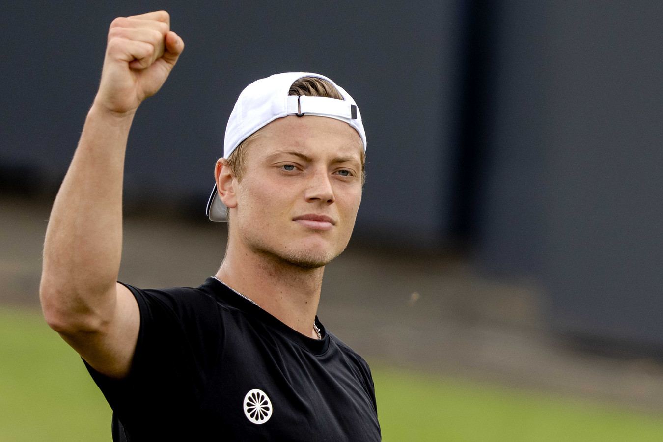 Tim van Rijthoven geeft stunt passend vervolg en bereikt halve finales ... Tim van Rijthoven geeft stunt passend vervolg en bereikt halve finales ...