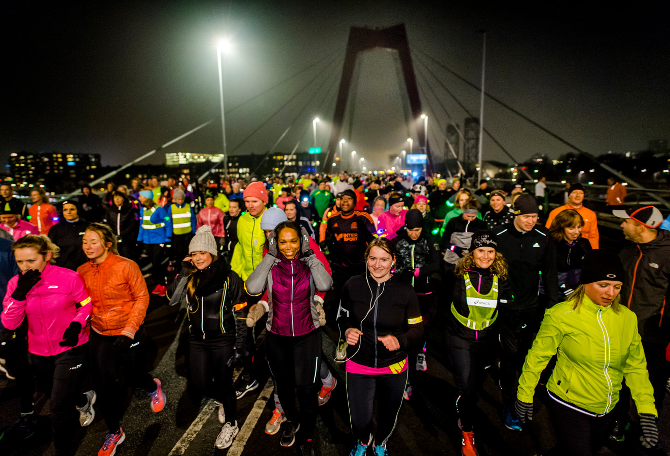 Rotterdam Running Crew loopt weer voor Sophia Kinderziekenhuis | Foto ...