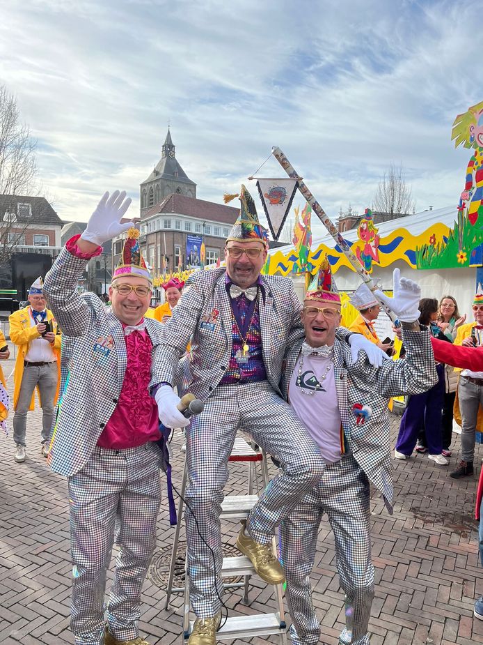 Prins Bas van De Geetling'n is de laatste hoogheid | Oldenzaal ...